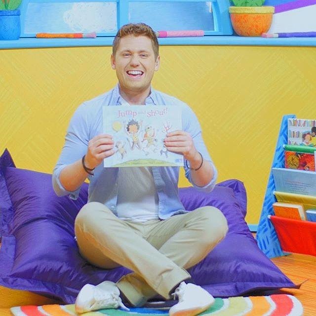 Jump and Shout read by David Ribi on Milkshake